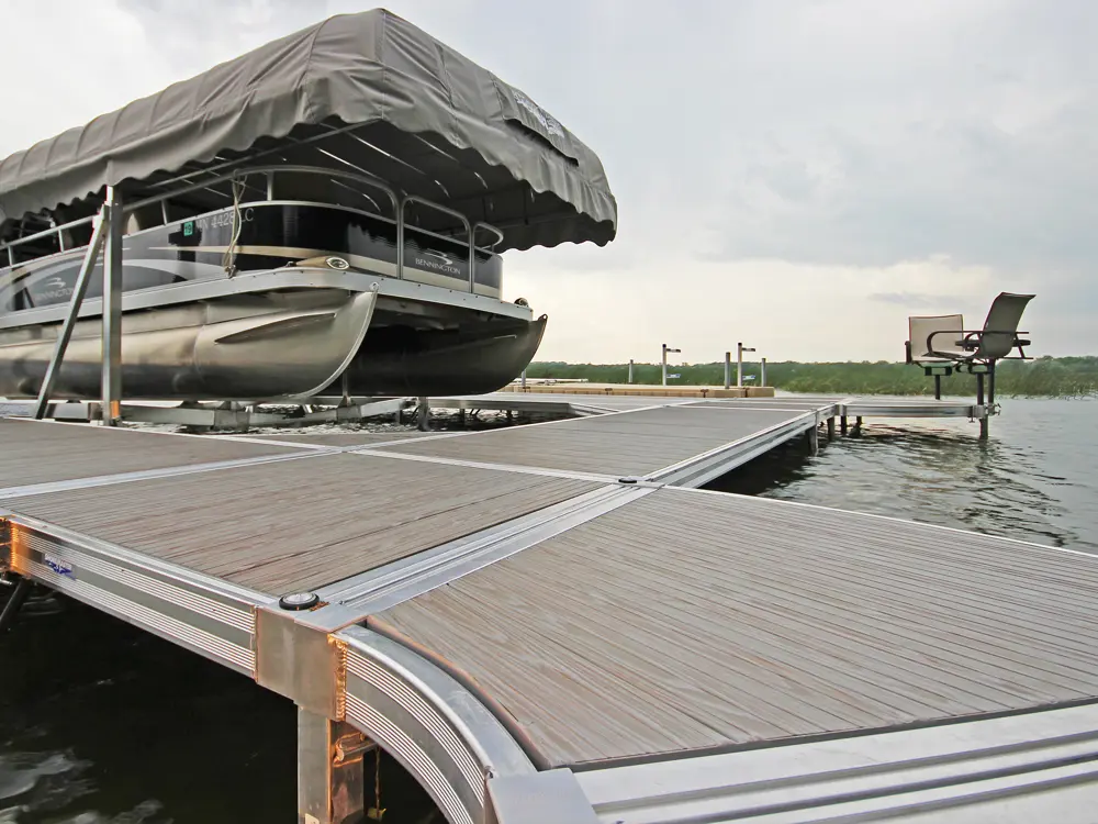 Explore the Best Pontoon Floating Docks Options Online